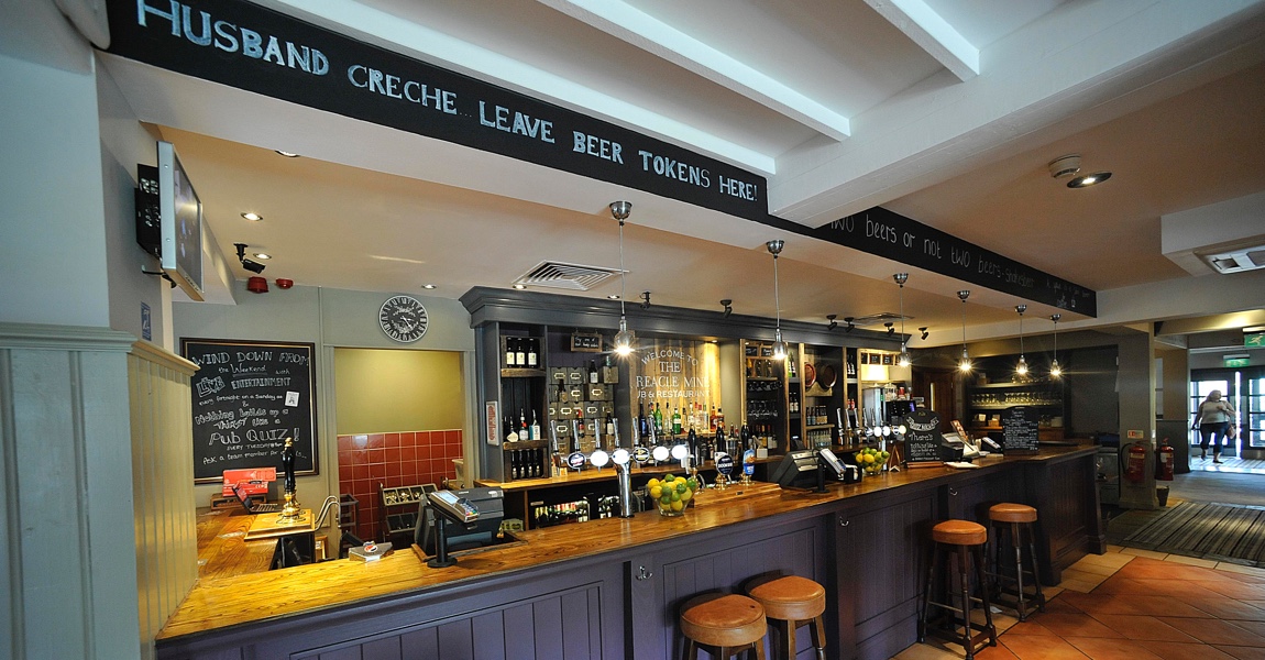 Treacle Mine Pub in Polegate, Hailsham | Restaurant Pub Food & Beer Garden
